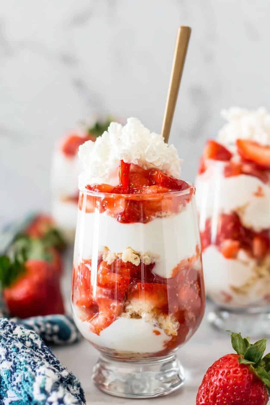 Easy Eton Mess Needs Just 7 Ingredients - Ariarecipes